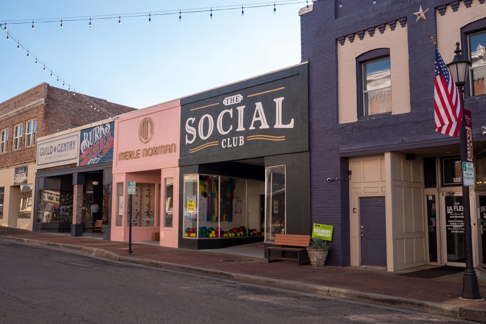 015_SHOPS DOWNTOWN - Visit Laurel & Jones County